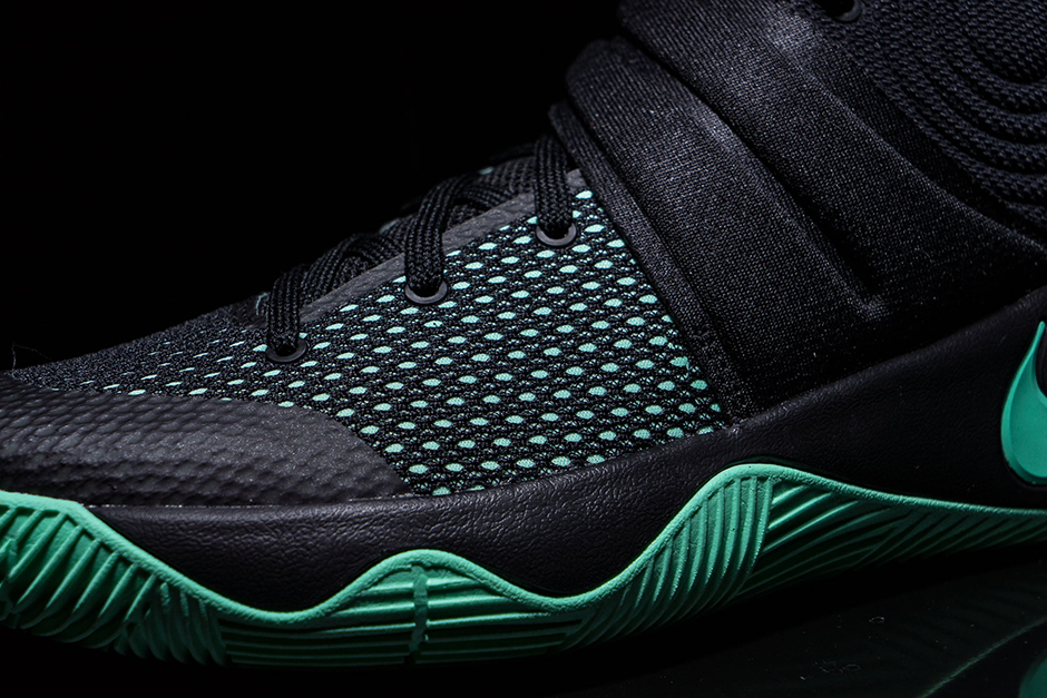 Kyrie 2 Green Glow Release Date | SneakerNews.com