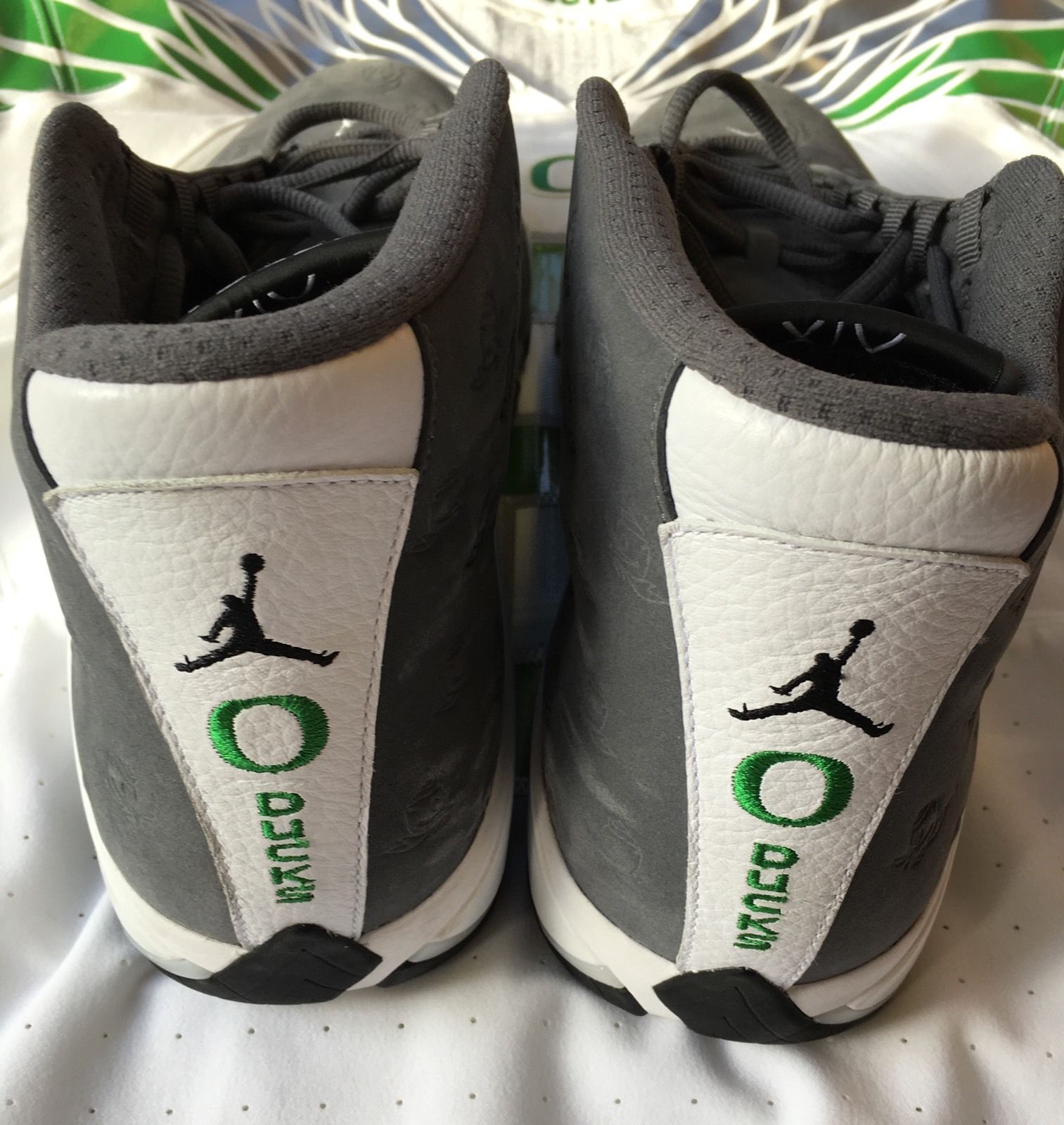 Here's Your Chance To Buy The Air Jordan 14 "Oregon Ducks" PE ...