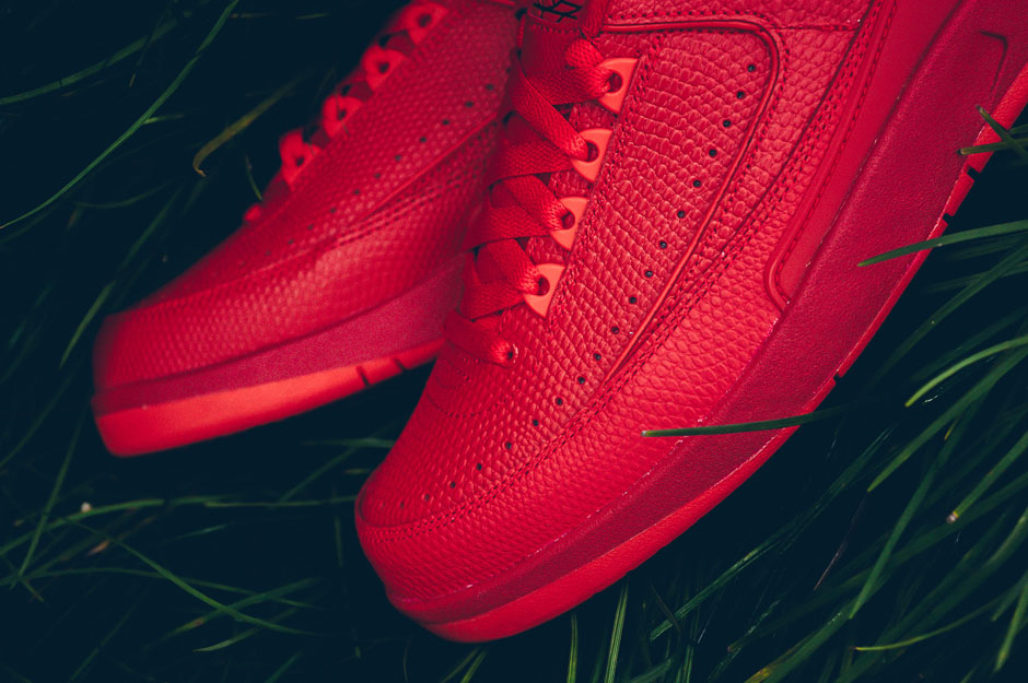 Jordan 2 Low Red 832819-606 | SneakerNews.com