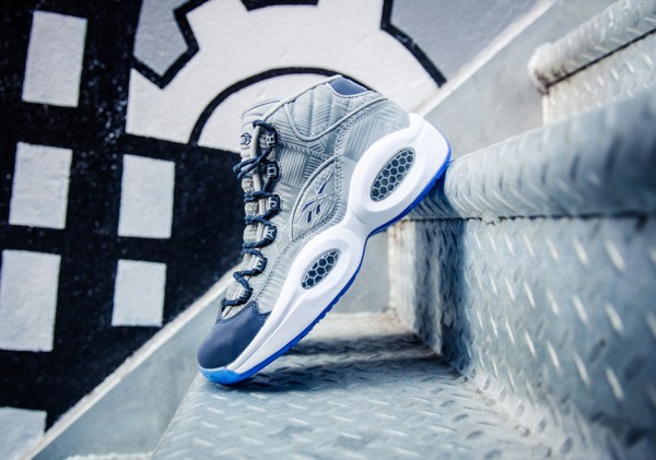 MAJOR DC x Reebok Question "Georgetown" | SneakerNews.com