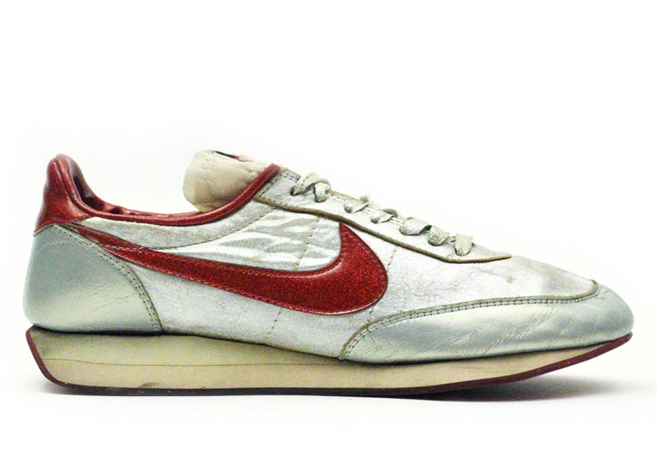 Vintage Nike Collectors - SneakerNews.com