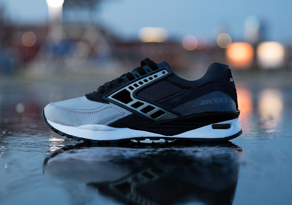 Brooks Heritage Brings Out The Moonlight At Midnight With Equinox ...