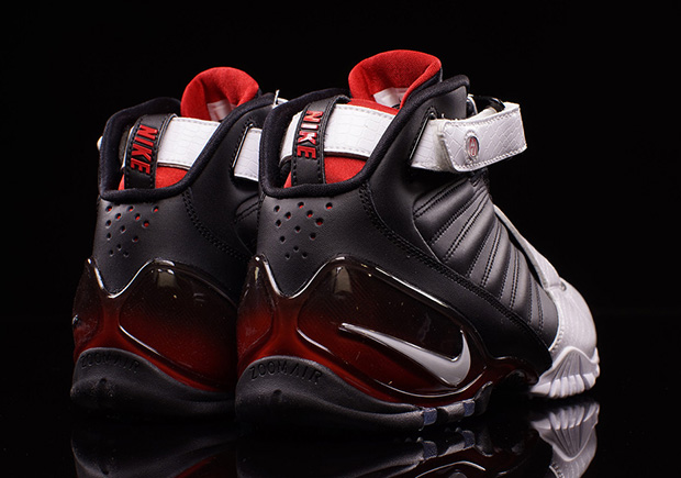 Nike Zoom Vick III Falcons Available | SneakerNews.com