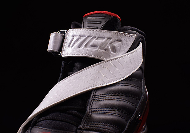 Nike Zoom Vick III Falcons Available | SneakerNews.com
