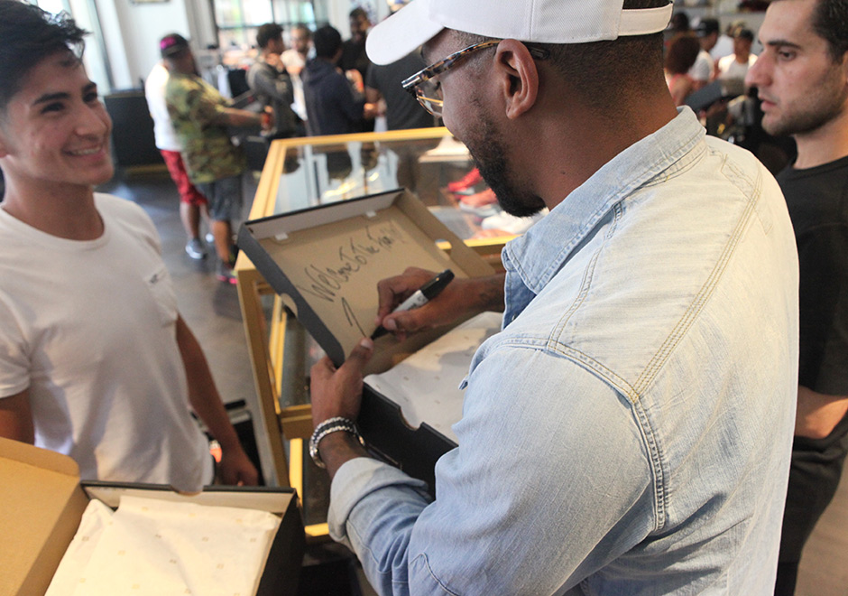 Trophy Room Grand Opening Recap | SneakerNews.com