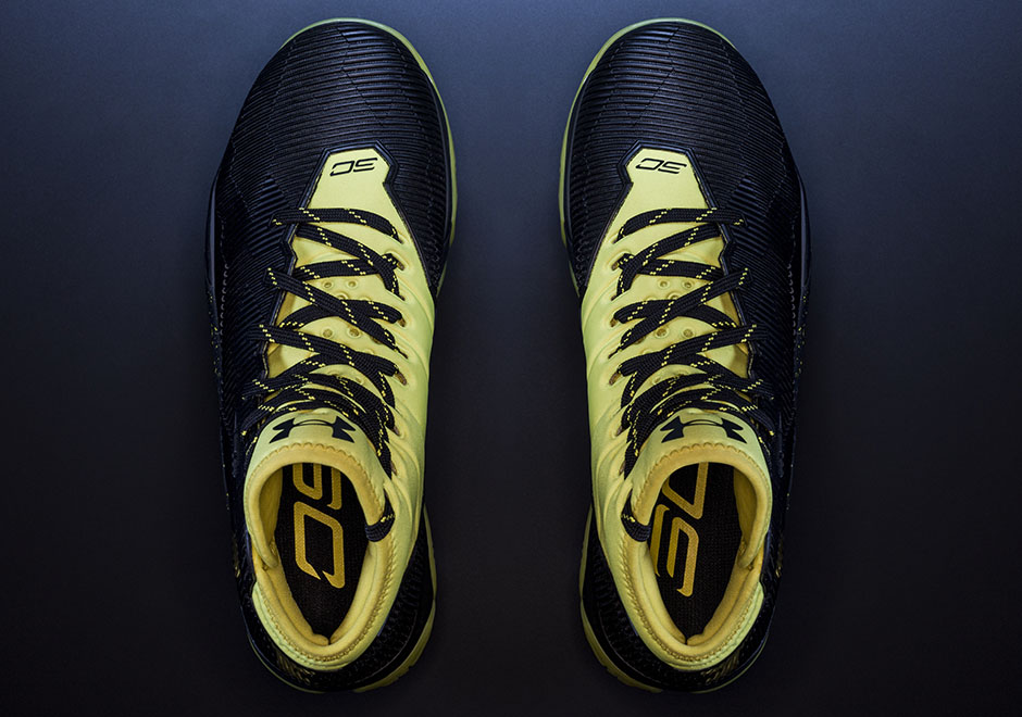 Under Armour Curry 2.5 Black Taxi Available | SneakerNews.com