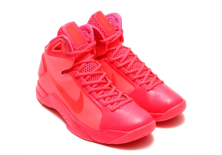 Nike's Original Hyperdunk From 2008 Is Returning In Bright Neon Colors ...