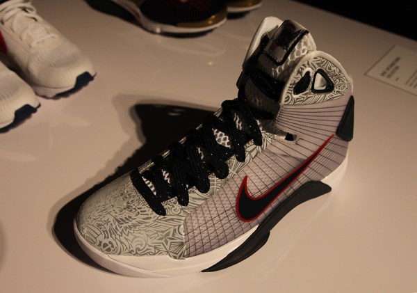 Nike Hyperdunk "United We Rise" Release Info | SneakerNews.com