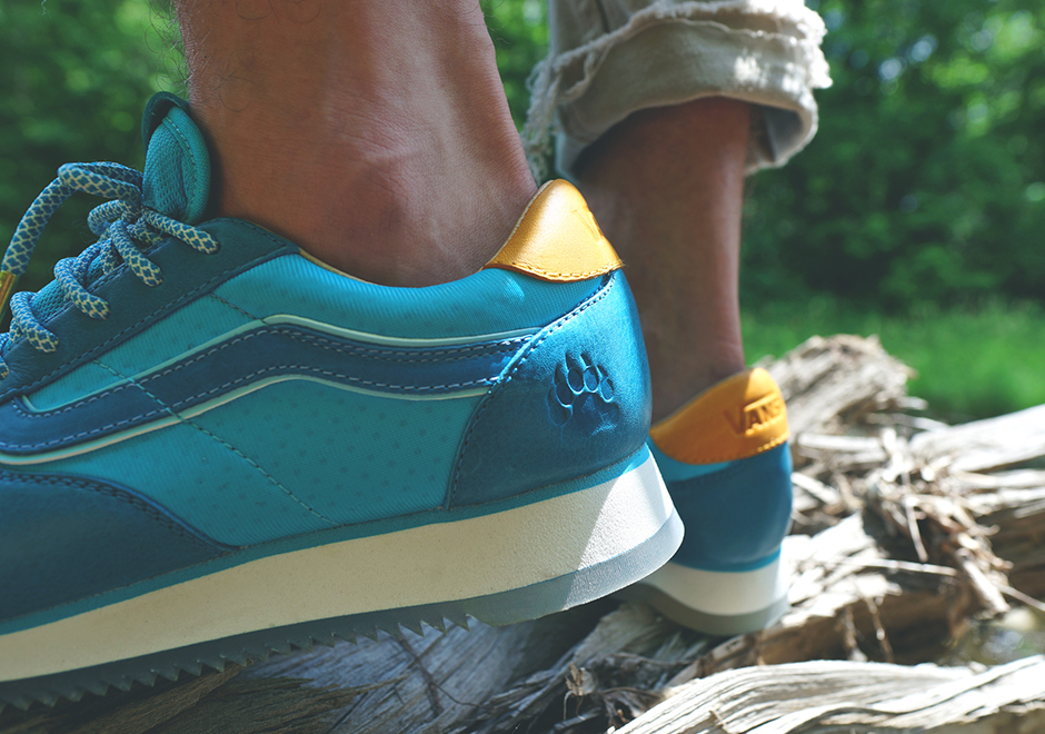 Sole Classics Vans Vault OG Runner | SneakerNews.com