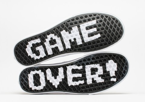 Vans x Nintendo NES Console Shoebox | SneakerNews.com