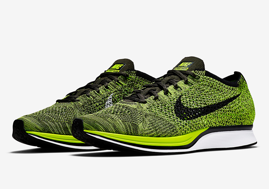 Nike Flyknit Racer Volt/Black 526628-731 | SneakerNews.com