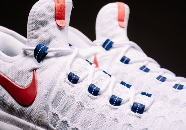 The Nike KD 9 "Premiere" Is Hitting Stores Again - SneakerNews.com
