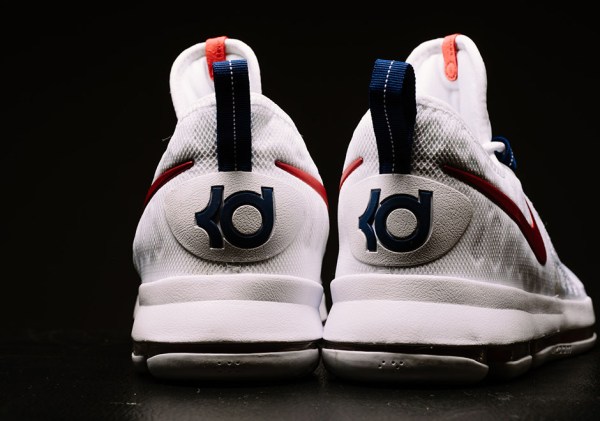 The Nike KD 9 "Premiere" Is Hitting Stores Again - SneakerNews.com
