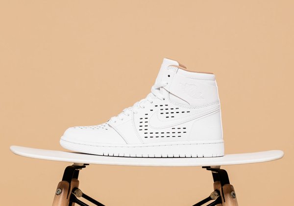 Air Jordan 1 Perf Pack Release Info | SneakerNews.com