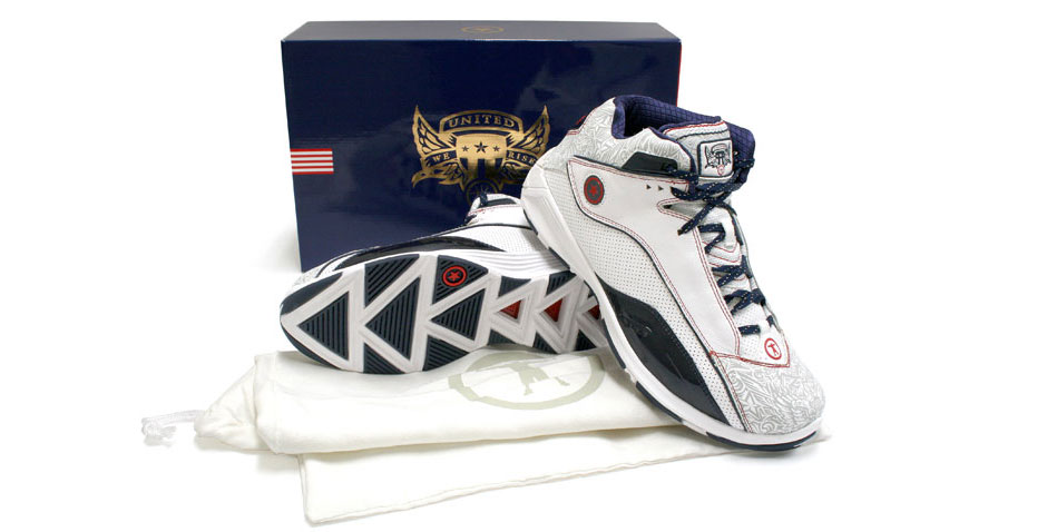 Dwyane Wade's Sneaker History With The Miami Heat - SneakerNews.com