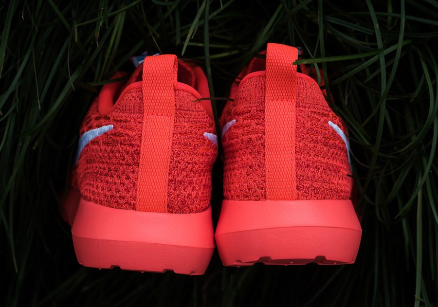 Nike Roshe Run Flyknit Bright Crimson | SneakerNews.com