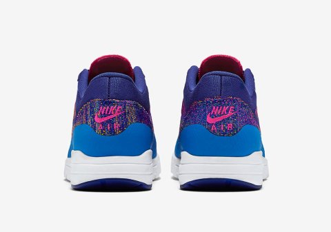 NIke Air Max 1 Ultra Flyknit WMNS 843387-400 | SneakerNews.com