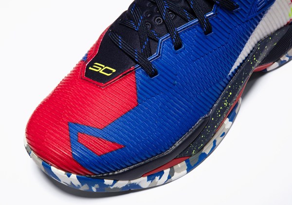 Exploring The Details Of Steph Curry's UA Curry 2.5 - SneakerNews.com