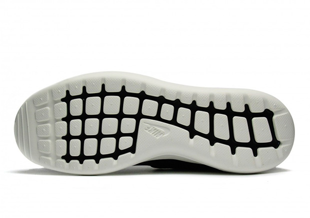 NikeLab Roshe Two Premium Leather Colorways | SneakerNews.com