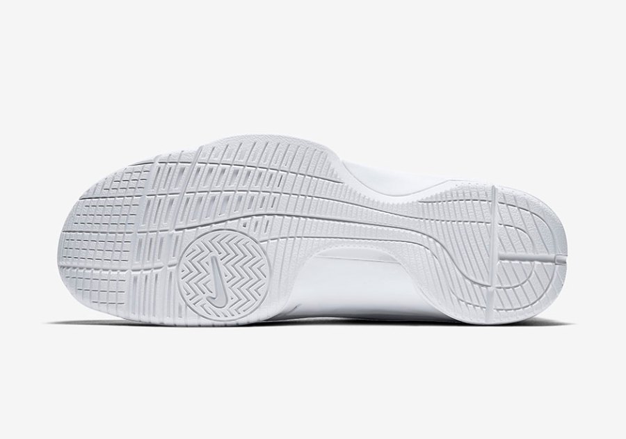 Nike Hyperdunk 08 Retro White 820321-100 | SneakerNews.com