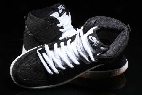 Nike SB Drops Another Skunk Dunk High - SneakerNews.com