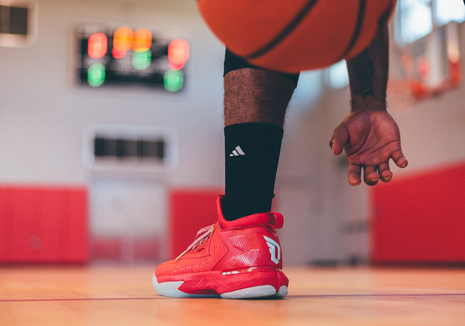 adidas D Lillard 2 Dame Time | SneakerNews.com