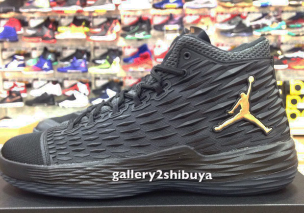 Jordan Melo M13 Black Metallic Gold Preview | SneakerNews.com
