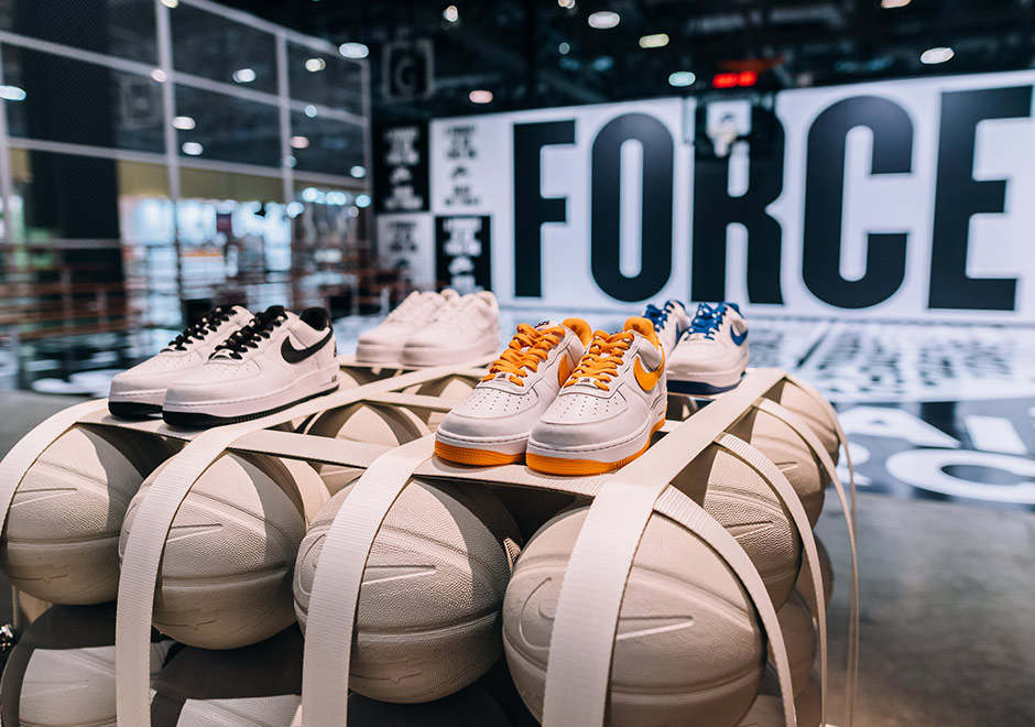 Nike Set Up An Awesome "Force Court" At ComplexCon - SneakerNews.com