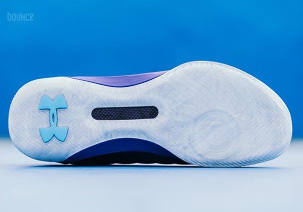 Under Armour Curry 3 Low Hornets | SneakerNews.com