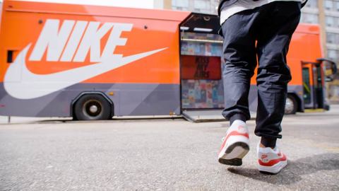 Nike Air Max Bus Touring Toronto | SneakerNews.com