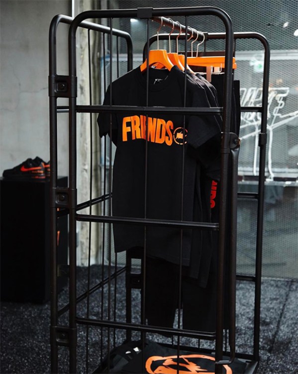 VLONE fragment design Nike Pop-Up Park-Ing Ginza | SneakerNews.com