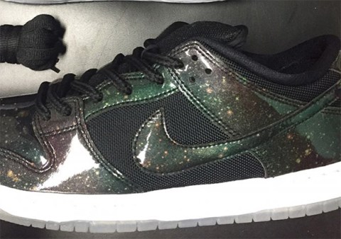 Nike SB Dunk Low 420 Space Dunk | SneakerNews.com