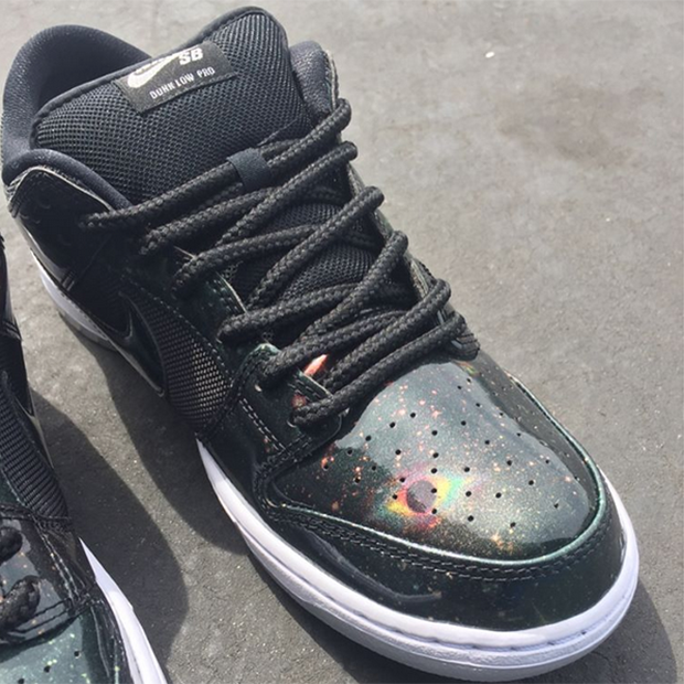 Nike SB Dunk Low 420 Space Dunk | SneakerNews.com