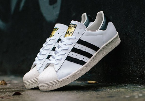 Top 10 Best Selling Shoes of 2016 | SneakerNews.com