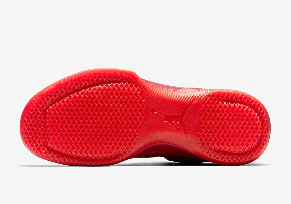 Air Jordan 31 Low Gym Red Release Details 897564-601 | SneakerNews.com