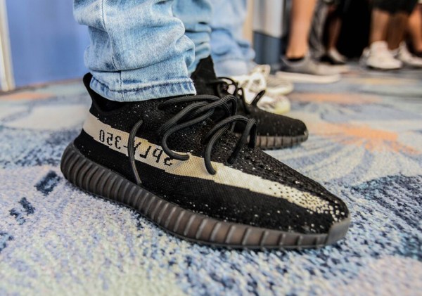 Sneaker Con LA 2017 On Foot Recap - SneakerNews.com