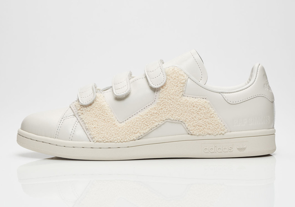 Raf Simons adidas Stan Smith Comfort Badge BB6886 | SneakerNews.com