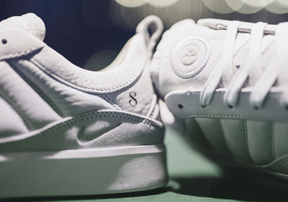 Roger Federer NikeLab Oscillate Evolve RF Wimbledon | SneakerNews.com