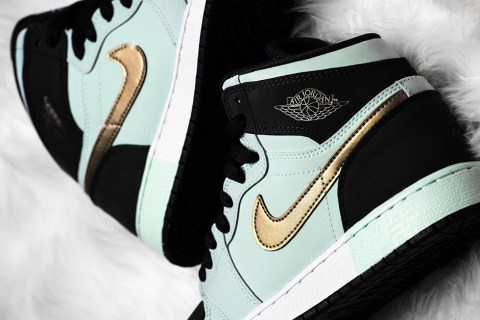 Air Jordan 1 Mint Foam Girl's Exclusive 332148-300 | SneakerNews.com