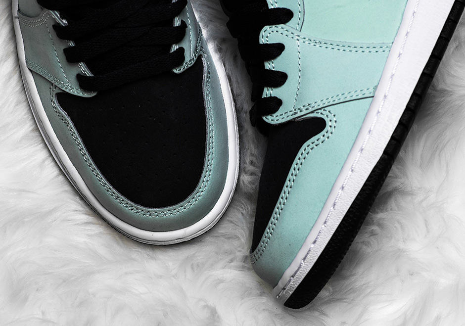 Air Jordan 1 Mint Foam Girl's Exclusive 332148-300 | SneakerNews.com