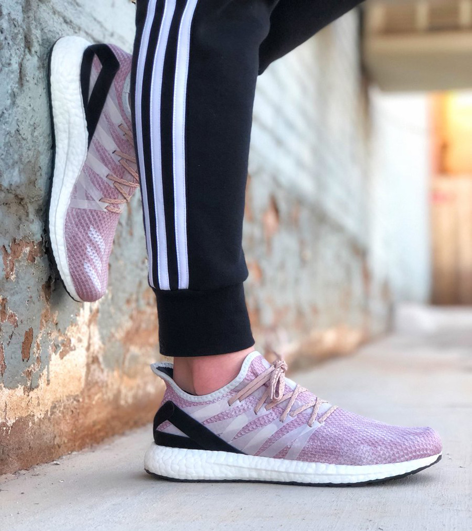 adidas Speedfactory AM4 Pink | SneakerNews.com
