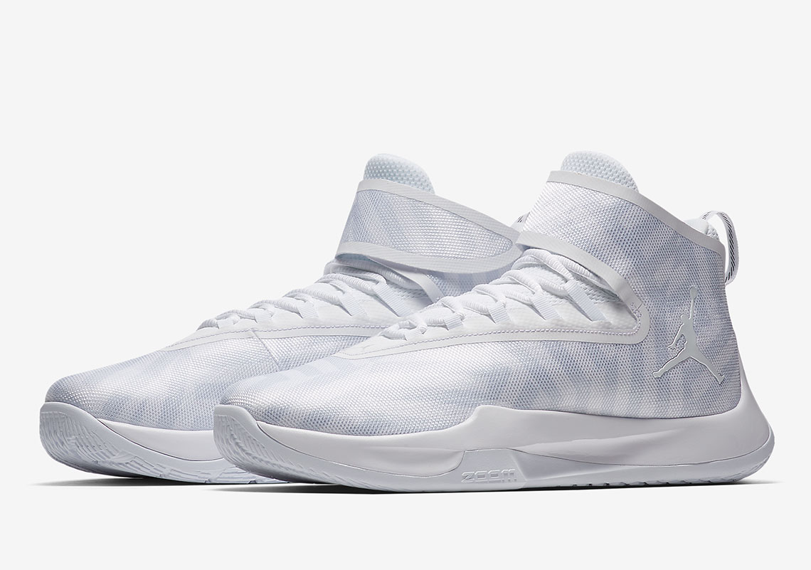 Jordan Fly Unlimited Striped Patterns Coming Soon | SneakerNews.com