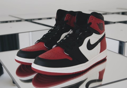 Air Jordan 1 "Bred Toe" Foot Locker Release Map | SneakerNews.com