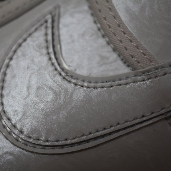 Nike Vandal High "Oil Slick" Pack WMNS Coming Soon | SneakerNews.com