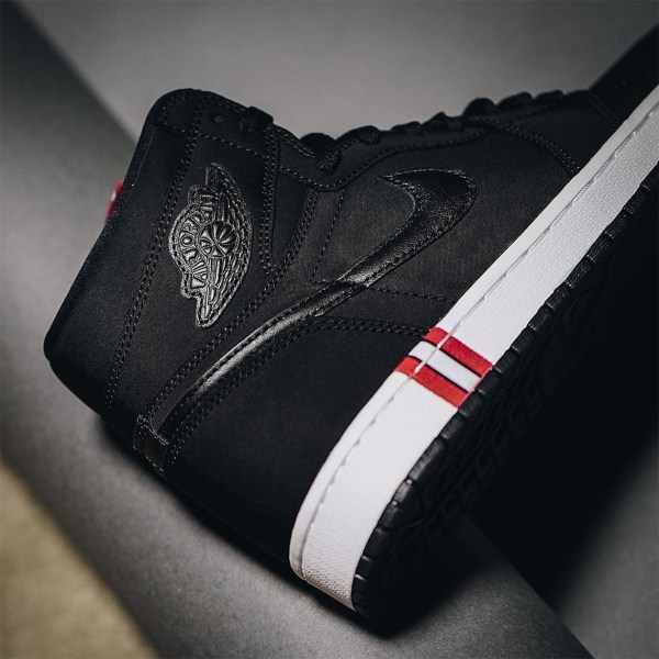 Jordan 1 PSG AR3254-001 Where To Buy | SneakerNews.com