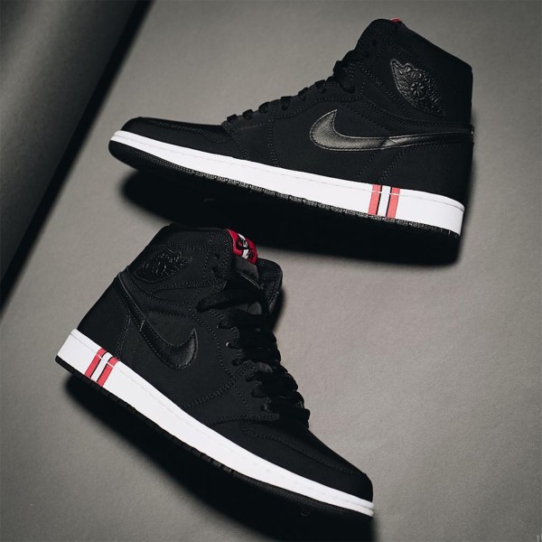 Jordan 1 PSG AR3254-001 Where To Buy | SneakerNews.com