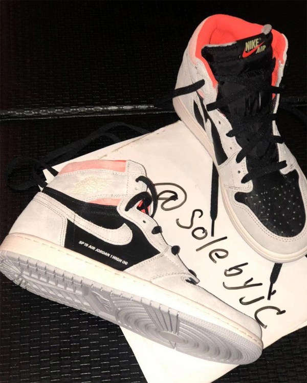 Air Jordan 1 Vintage Release Info | SneakerNews.com