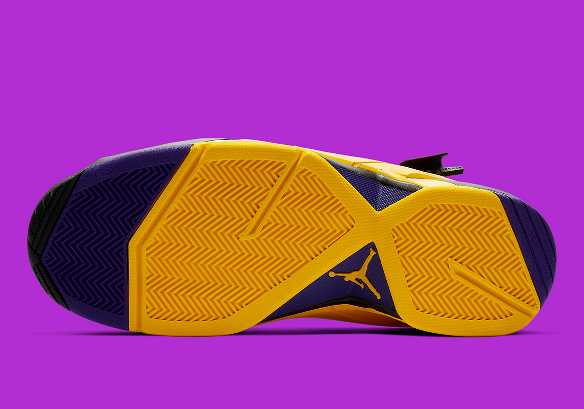 Jordan Jumpman Swift Lakers AT2555-007 Store List | SneakerNews.com