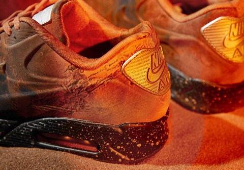 Nike Air Max 90 Mars Landing Store List | SneakerNews.com