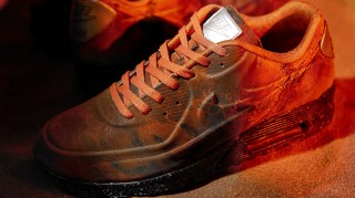 Nike Air Max 90 Mars Landing Store List | SneakerNews.com